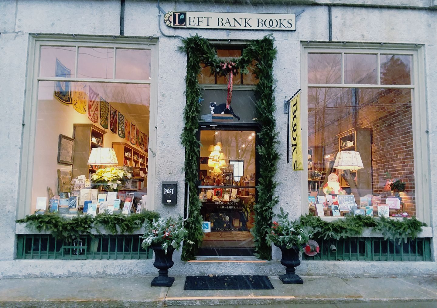 Left Bank Books – Dedicated to passionate readers of all ages